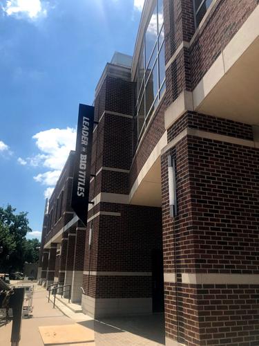 Mackey arena gets new signs | Sports | purdueexponent.org