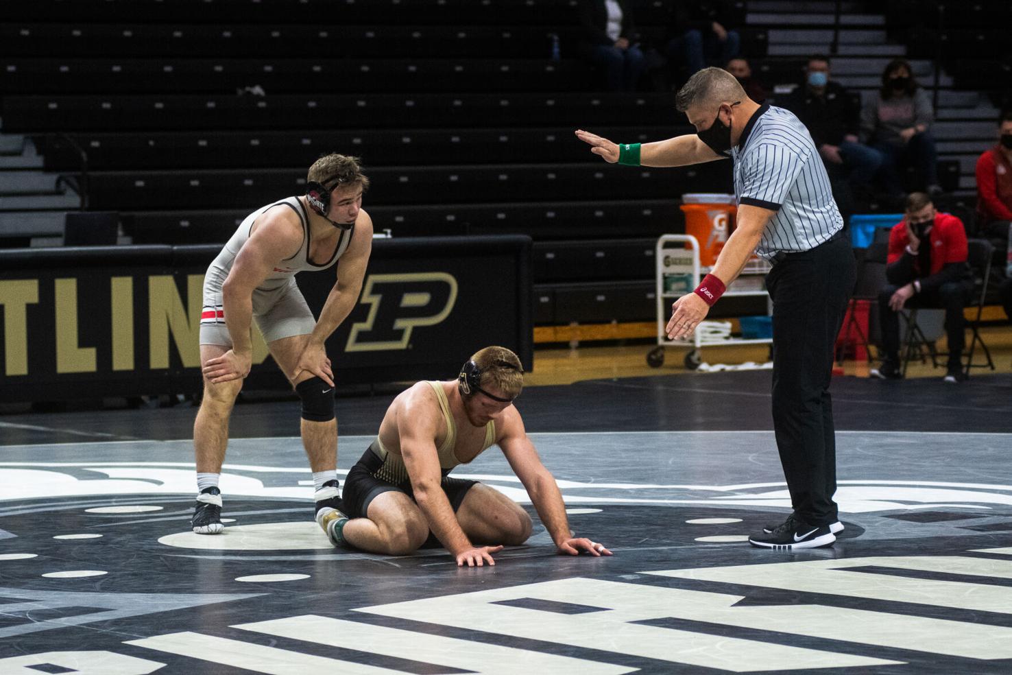 Purdue wrestling beats No. 22 Michigan State, 21-12 | Wrestling ...