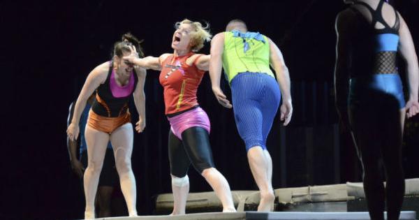 Streb dance company brought extreme action to Elliott Hall of Music ...