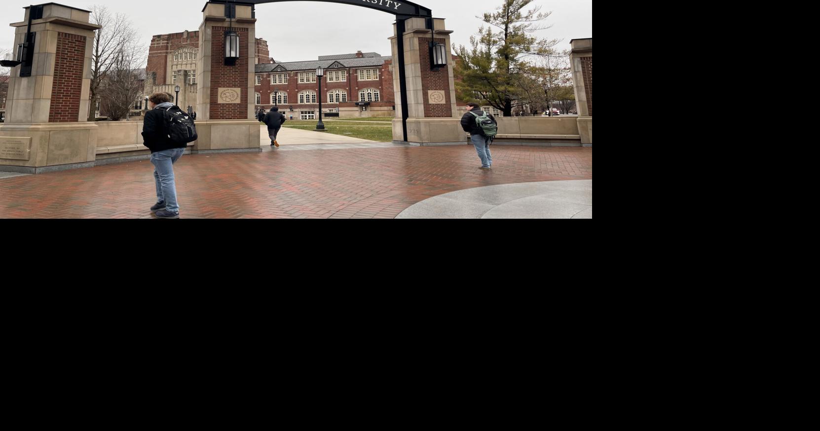 2/23/23 Scenes from Campus, rainy day | | purdueexponent.org