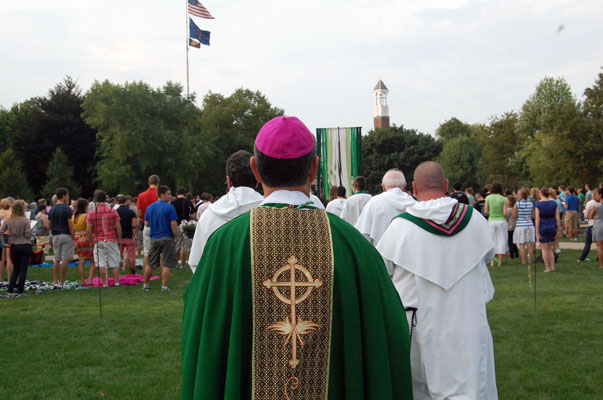 08/26/12 Mass on Grass | Campus | purdueexponent.org