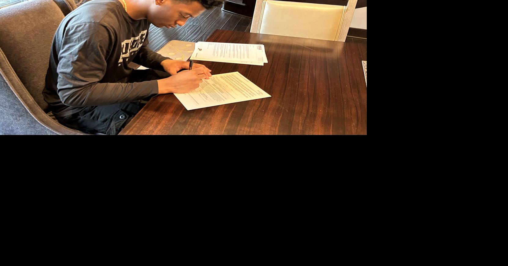 Myles Colvin signs letter of intent | Basketball | purdueexponent.org