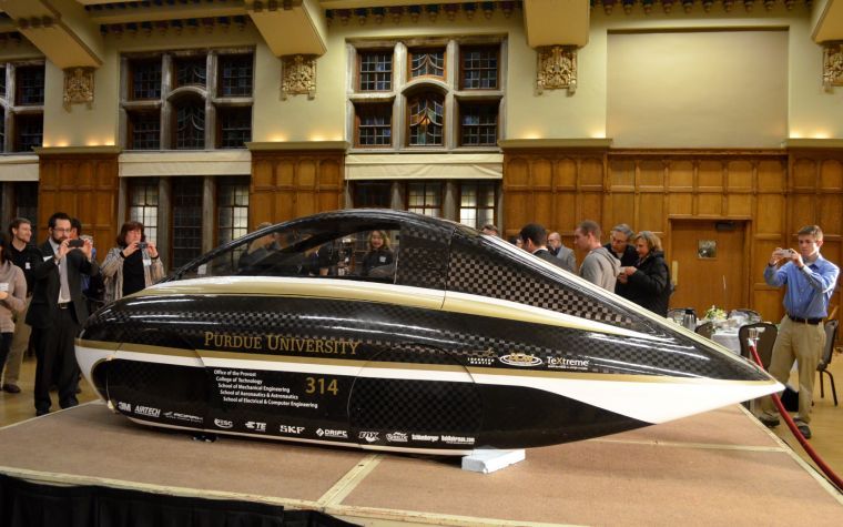 Purdue students mark 25 years of building, racing solar-powered cars ...
