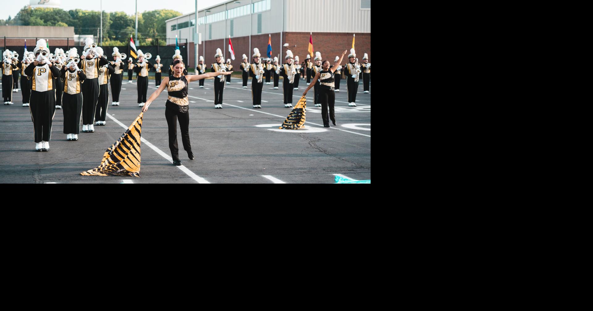 9/2/23 Fresno State, Golden Silks Color Guard practices | Gallery ...