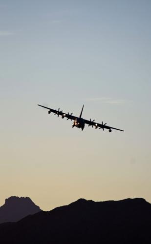 Marine Corps C-130 touchdown at Blythe Airport | | pvvt.com