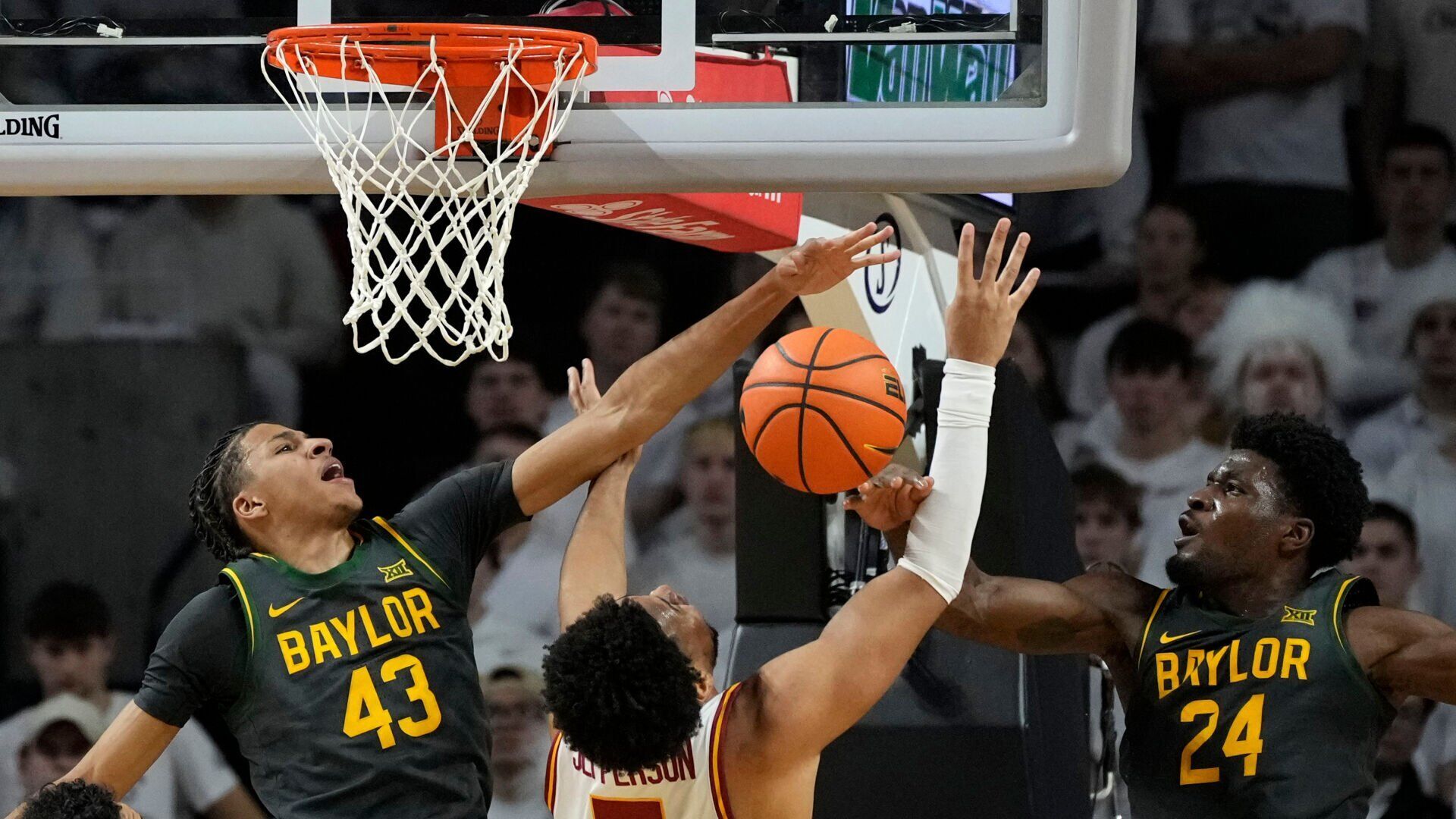 Photos: Iowa State defeats Baylor for fifth consecutive win