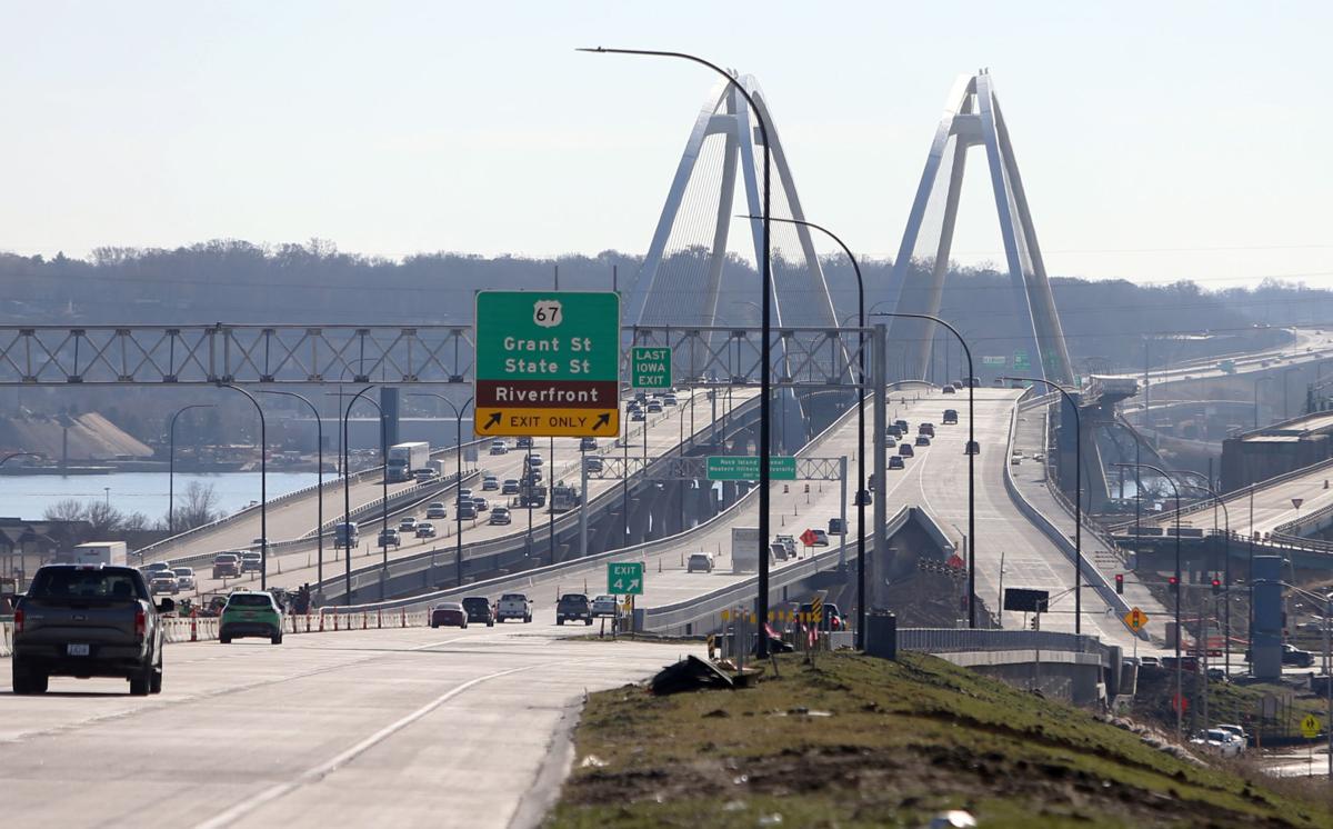 I-74 Bridge construction time-lapse video showcases two years of ...