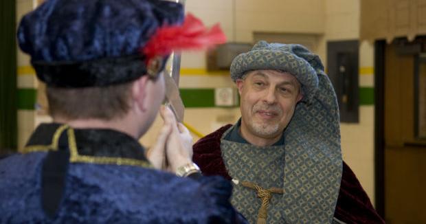 Colona school honors retiring teacher at Medieval Feast