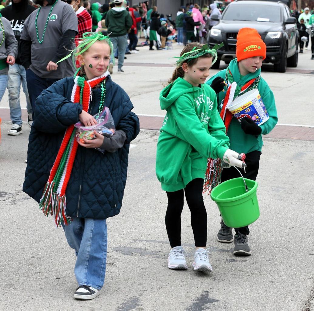 St. Patrick's Day parade in Quad-Cities draws thousands