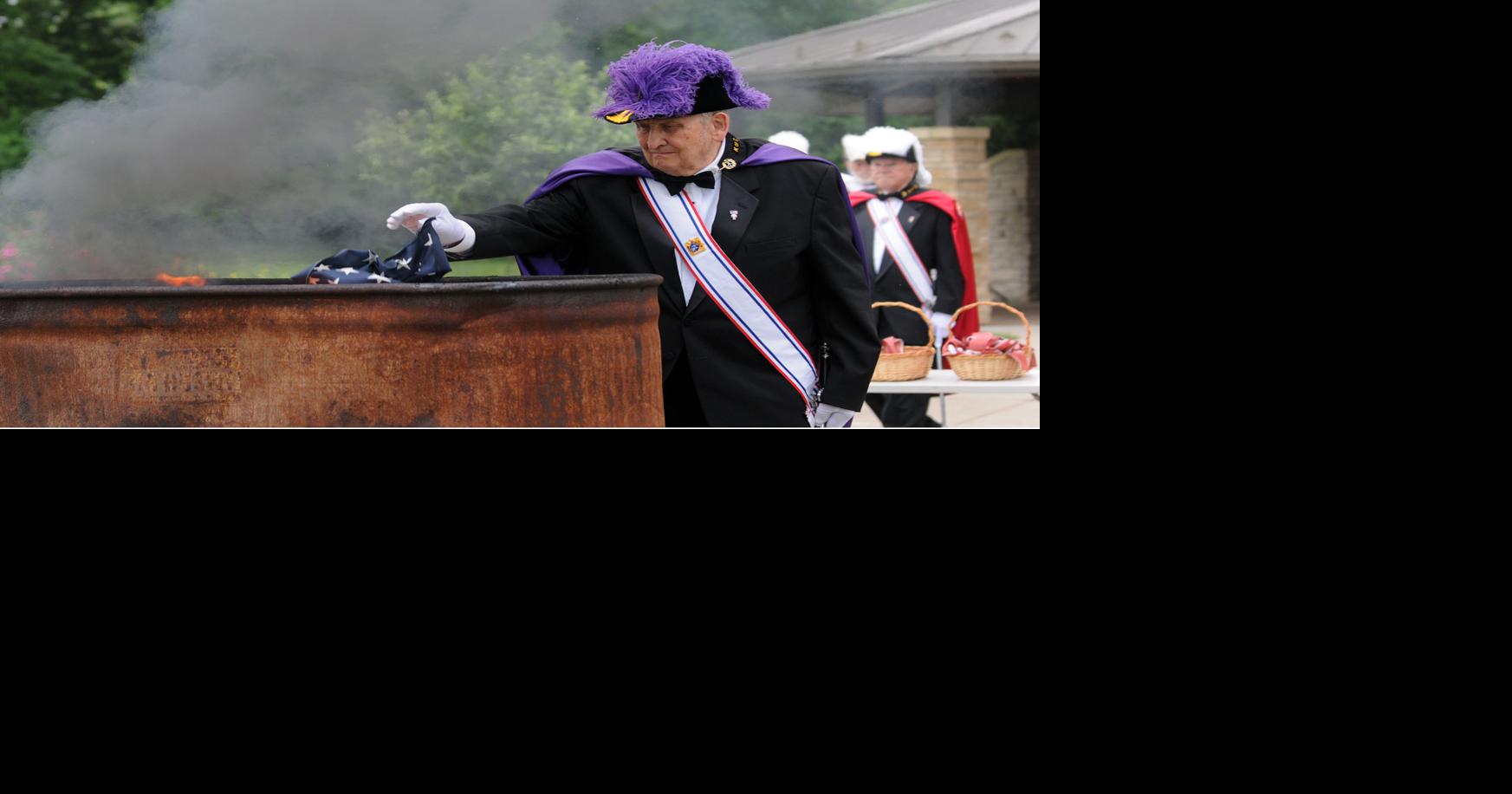 Veteran explains proper flag disposal etiquette