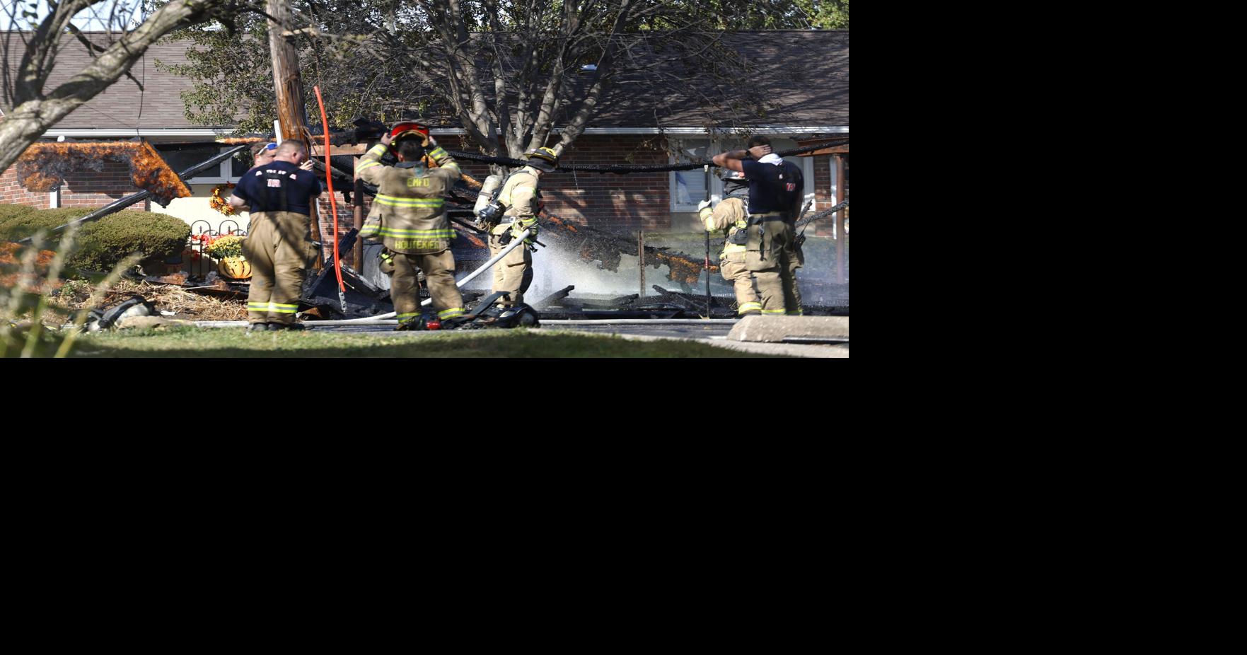 Moline Fire responds to a detached parking structure fire