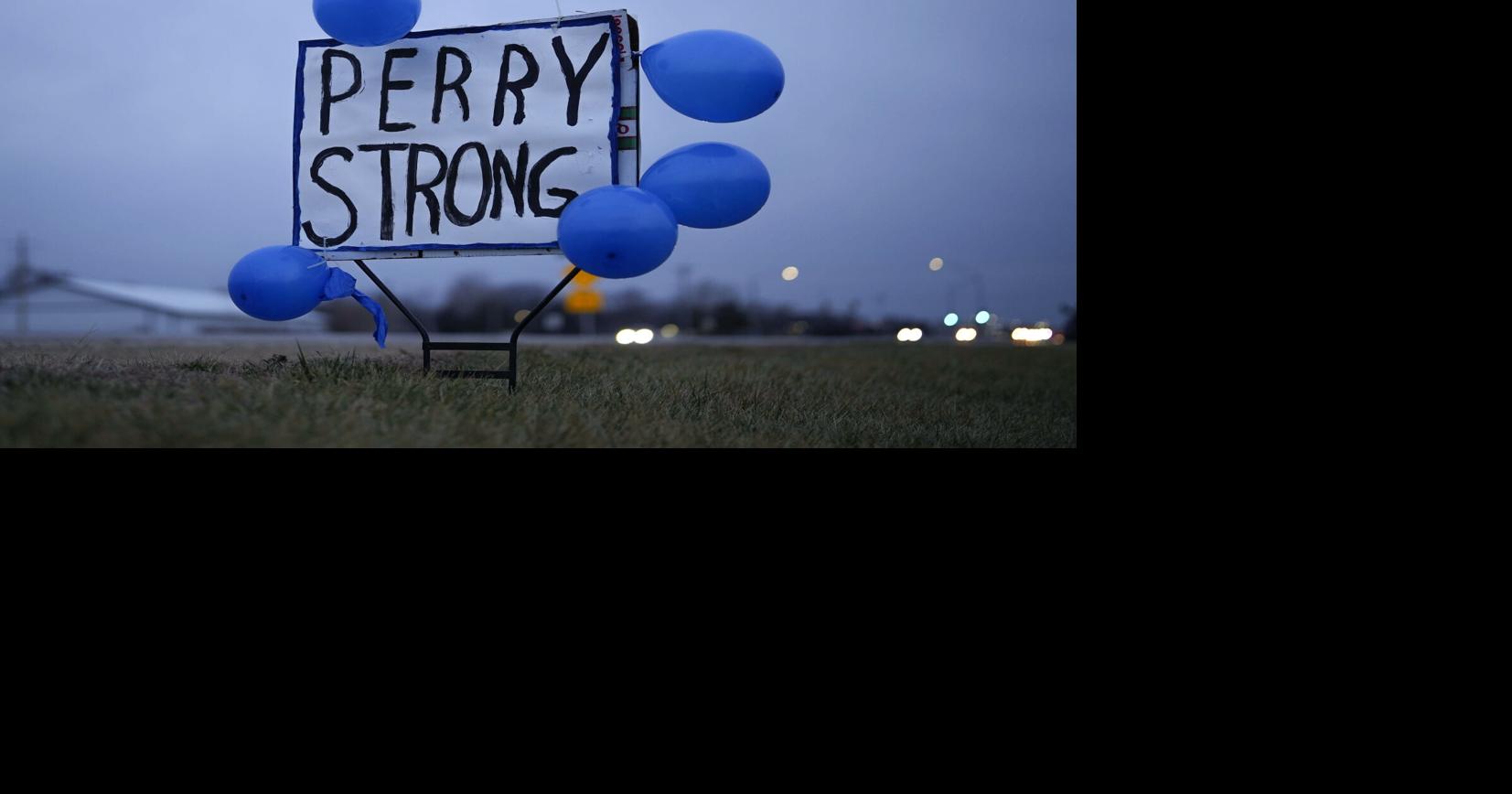 Pleasant Valley students hold walkout after Perry shooting