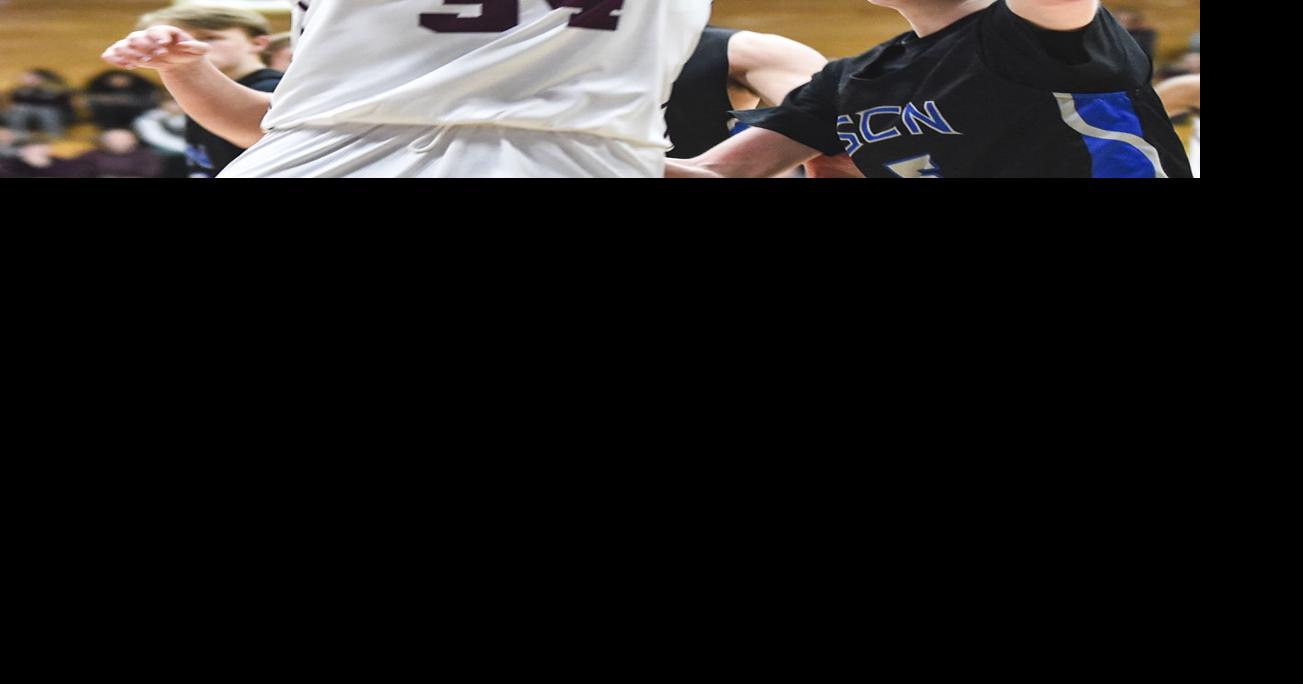 Moline stars help Maroons beat North Stars