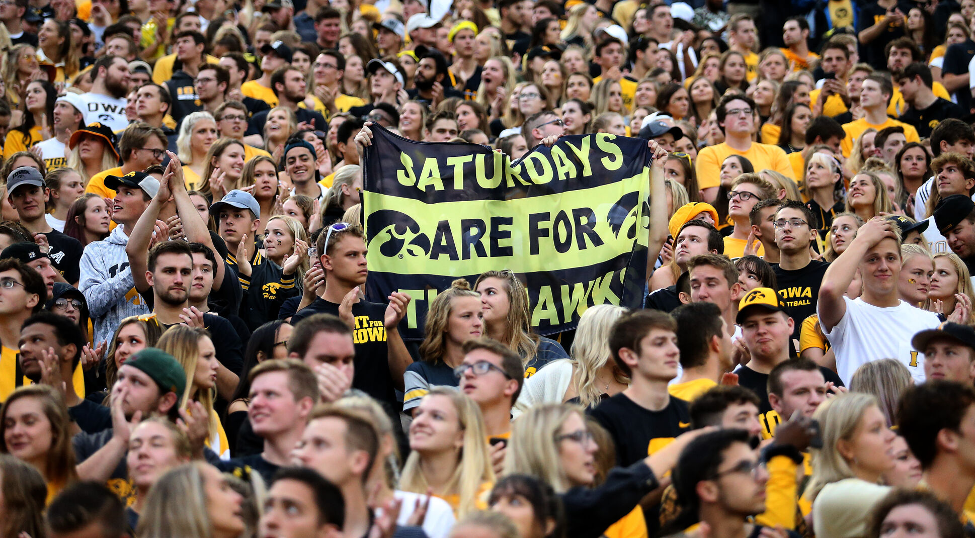 Photos: Iowa 38, Miami of Ohio 14 | Sports | qconline.com