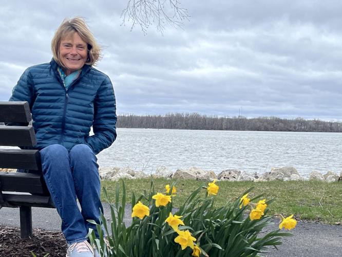 Moline garden volunteer Mary Lind to receive Eddy Award