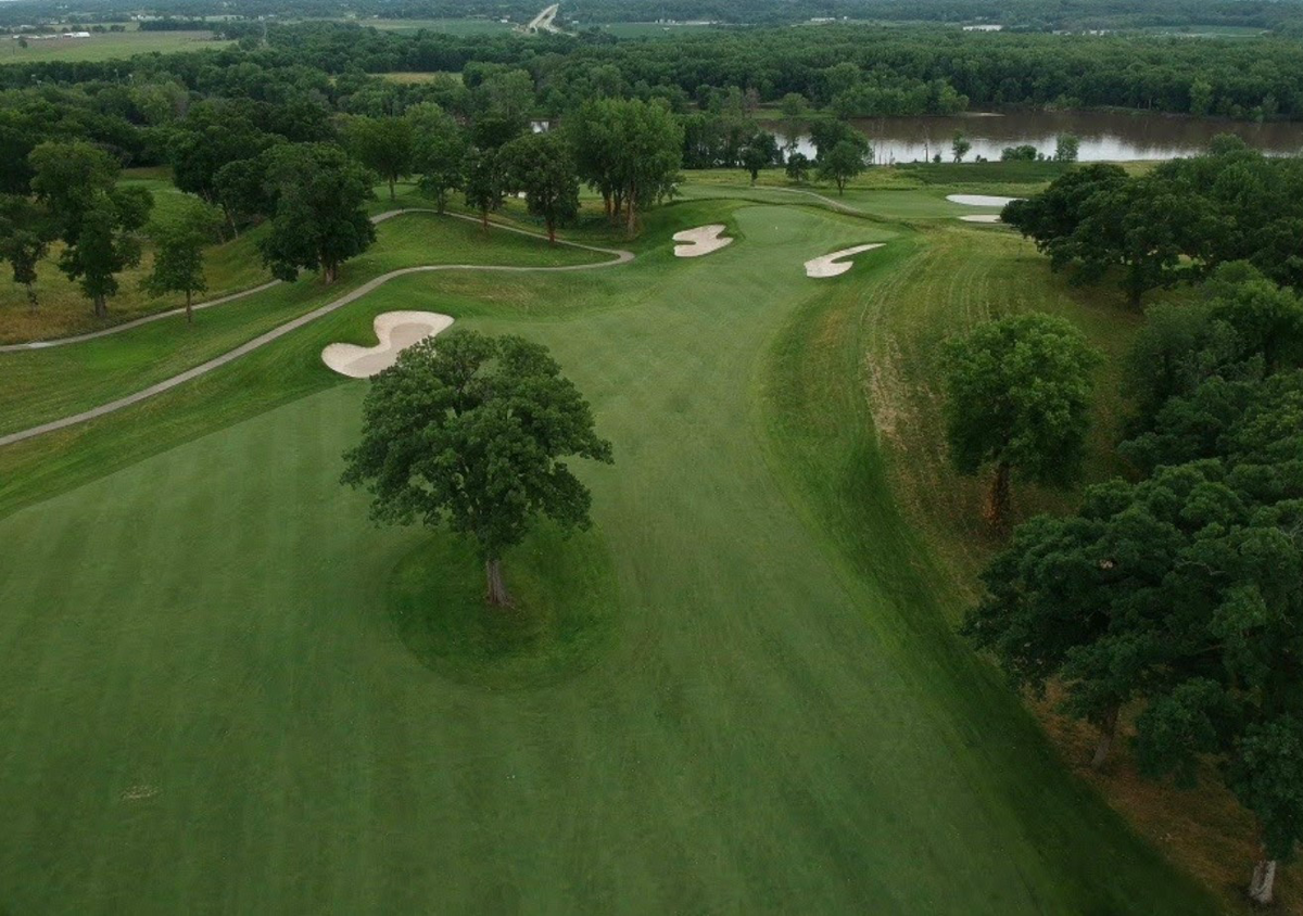 No more Hewitt Tree; 4th at Deere Run drastically changes