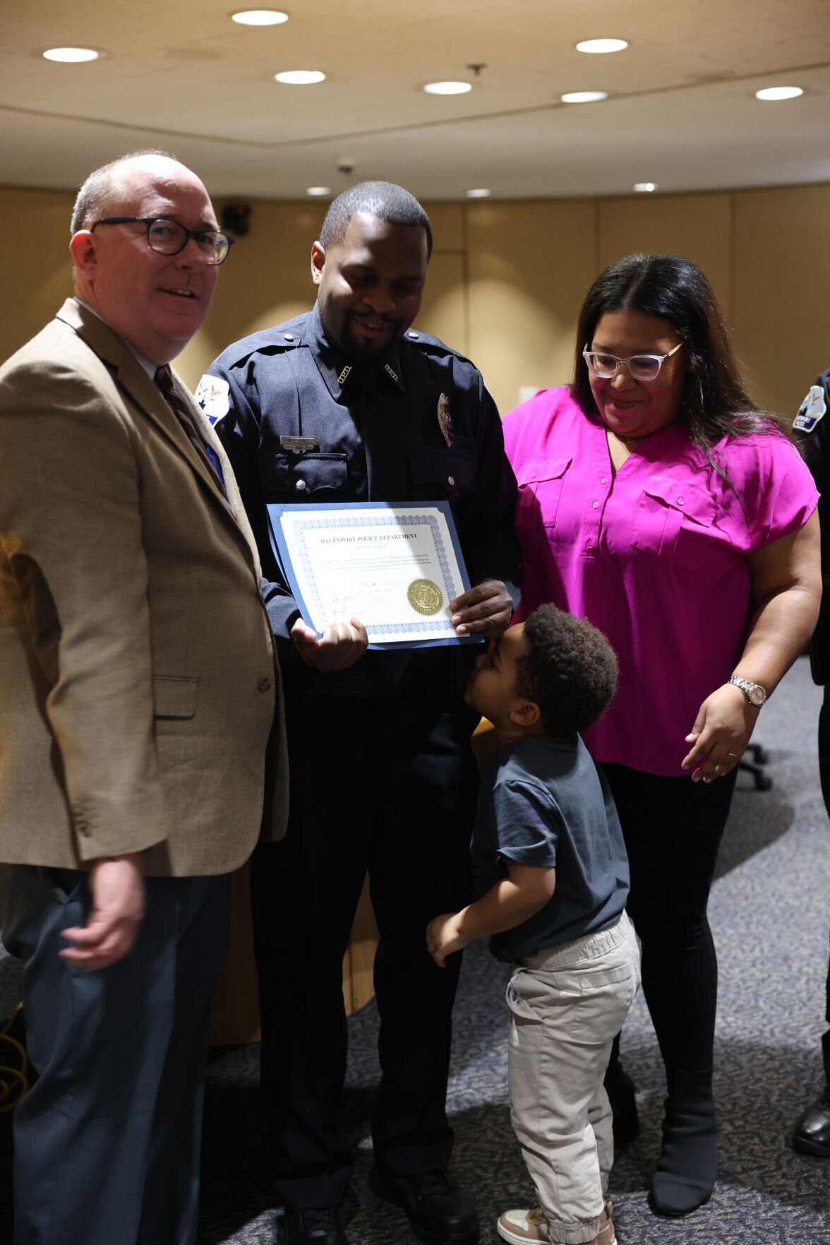 See 20 photos of new Davenport police officers being sworn in