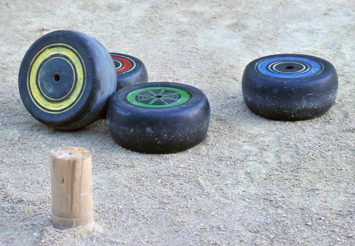 Hand-in-Hand Rolle Bolle Club of East Moline 100th year