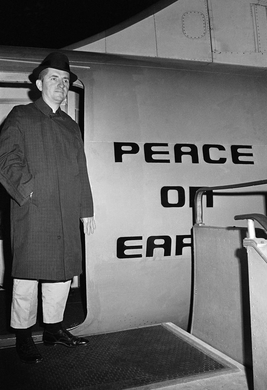 Photos: Ross Perot through the years (1930-2019)