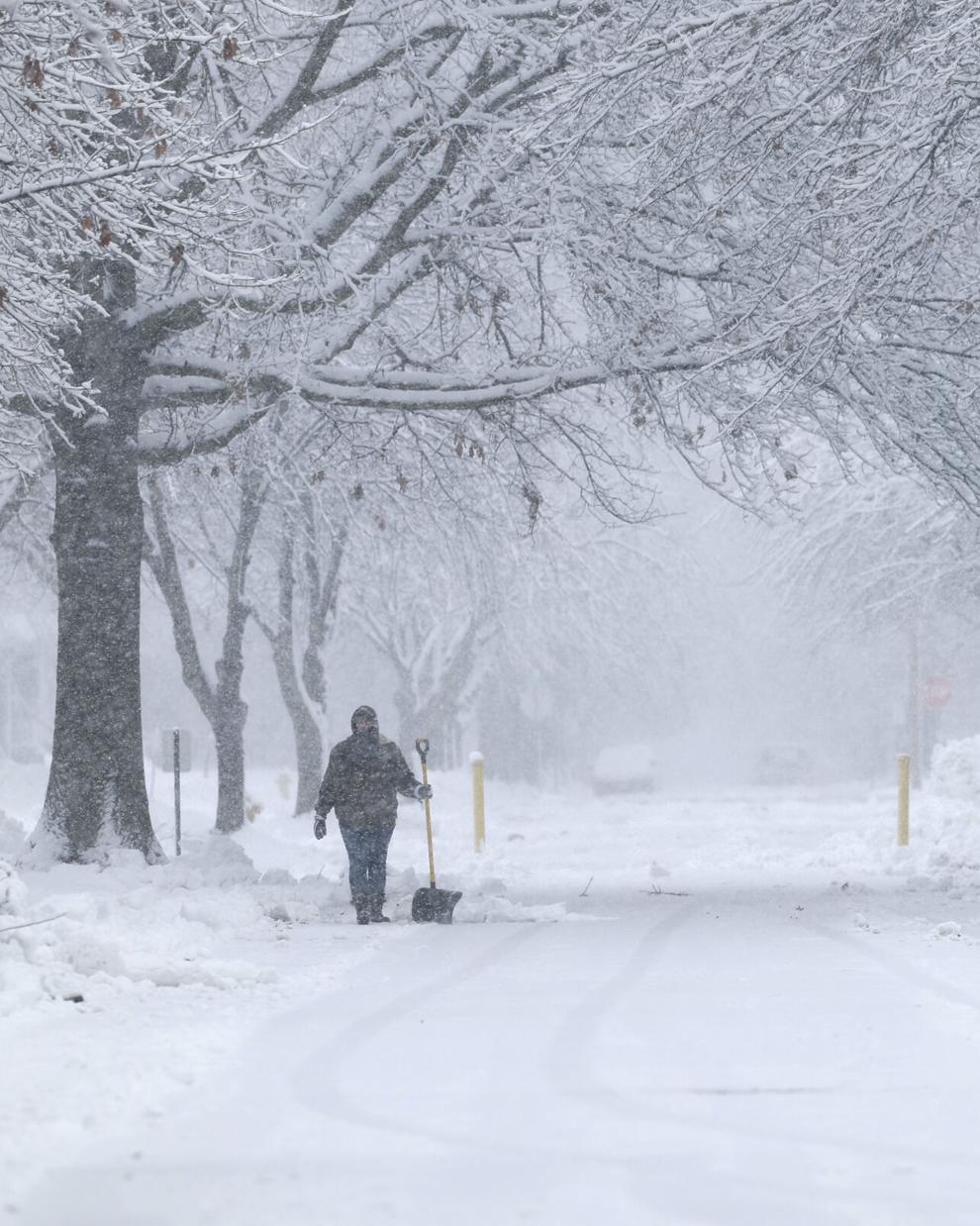 Photos: Katelyn Metzger and Roy Dabner pick their top photos of Quad ...