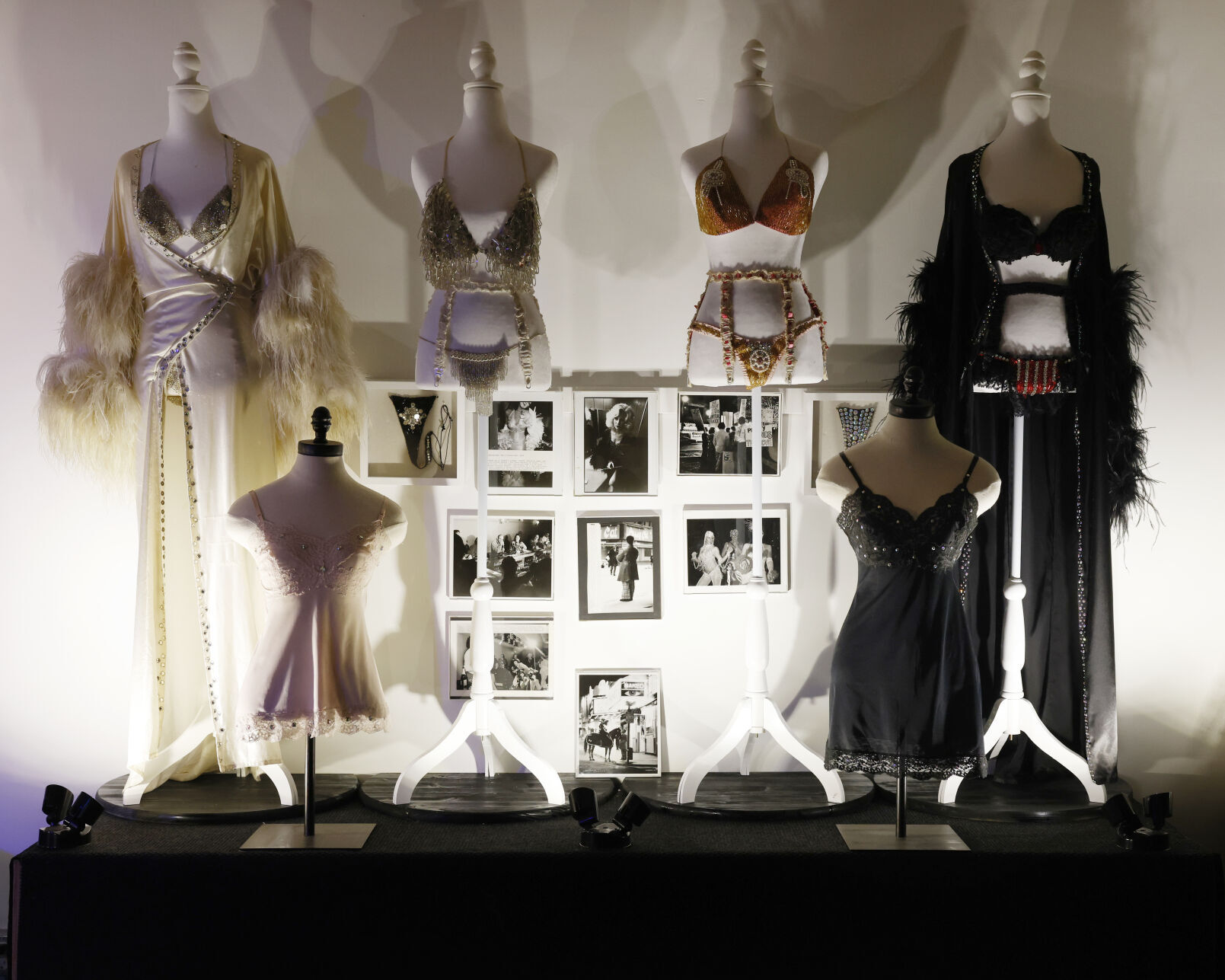 Davenport burlesque museum presents history of stripping