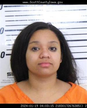 Davenport double-murder defendant asks to represent herself