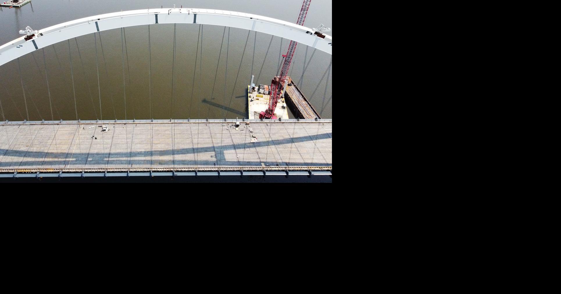 PHOTOS: Progress on the new Interstate 74 bridge between Bettendorf and ...