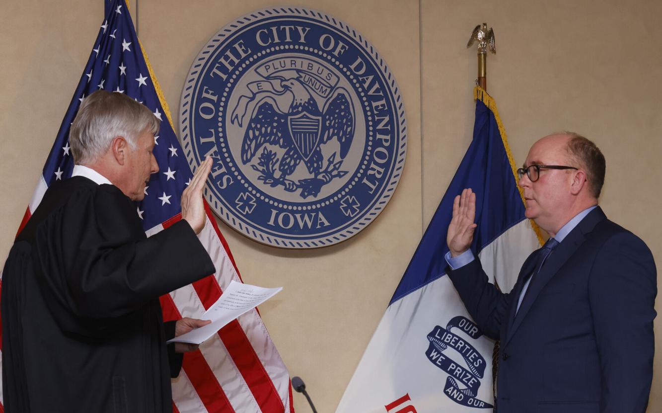 Colona to move to committee of the whole system