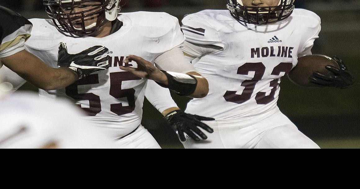 Moline rout puts Maroons on top