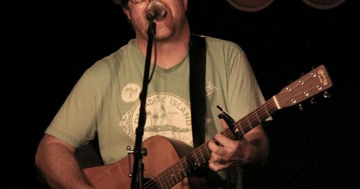 Landers serves up pure music and clean water
