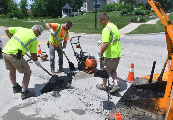 Monday briefing: Dry and cooler, road work update and a gun, meth ...