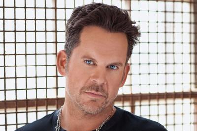 Sheryl Crow, Gary Allan play Moline next Thursday