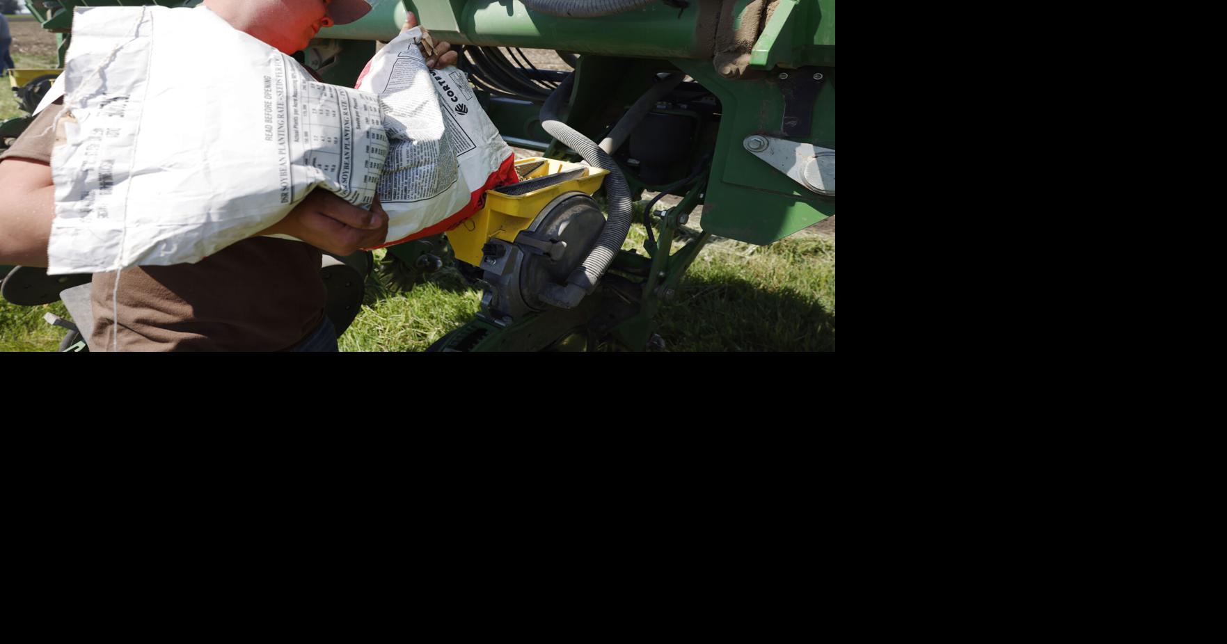 Photos: Farm Squad plants corn and soybean test plots