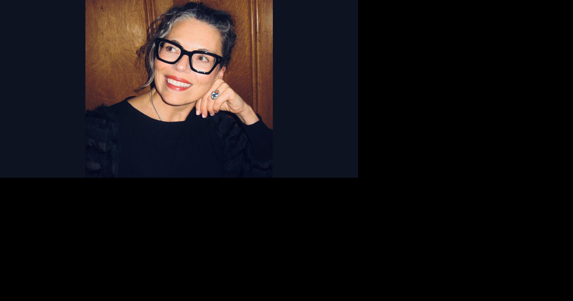 Davenport native releases book loosely based on family tales