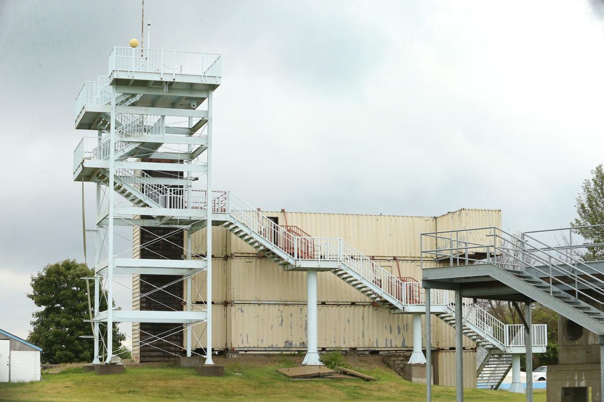 Eastern Iowa trustees prepare to sell old water park