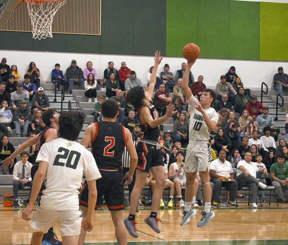 Jacks make statement in win over Omak, take league title | Sports ...