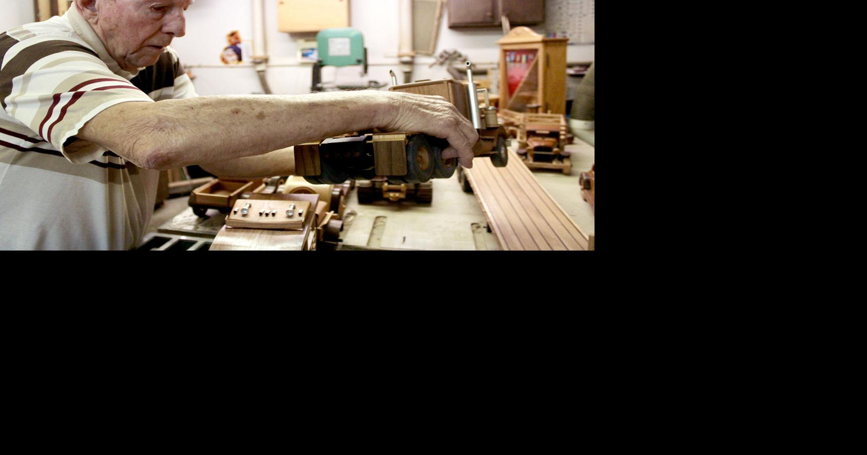 Local veteran stays busy with fantastic woodwork | News | qvpr.com