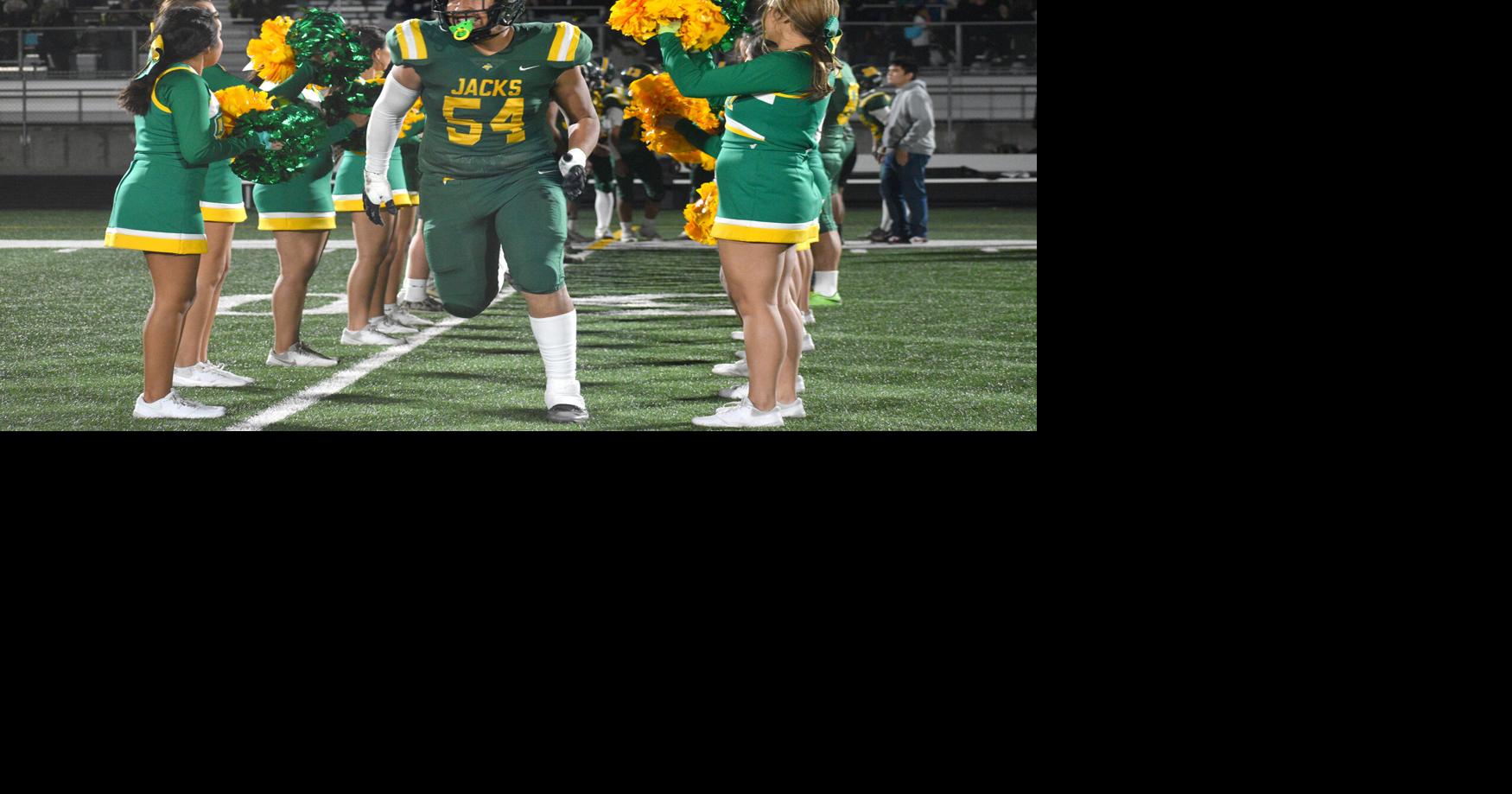 Jacks deliver shutout football win for Homecoming | Sports | qvpr.com