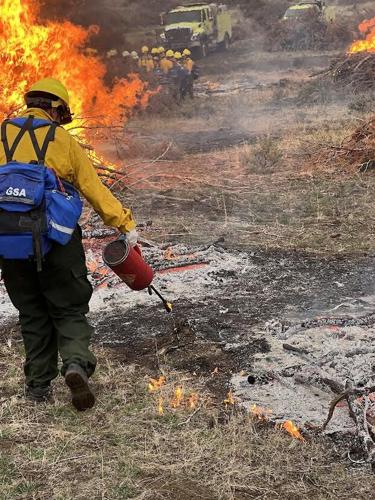 QHS seniors attend Women in Wildland Fire Boot Camp | News | qvpr.com