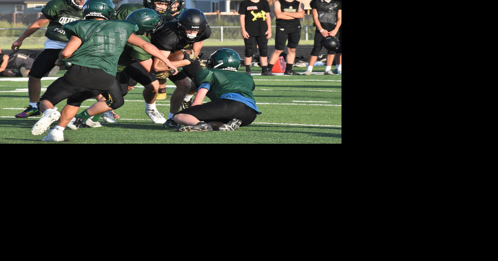 Football teams get up to speed at jamboree | Sports | qvpr.com