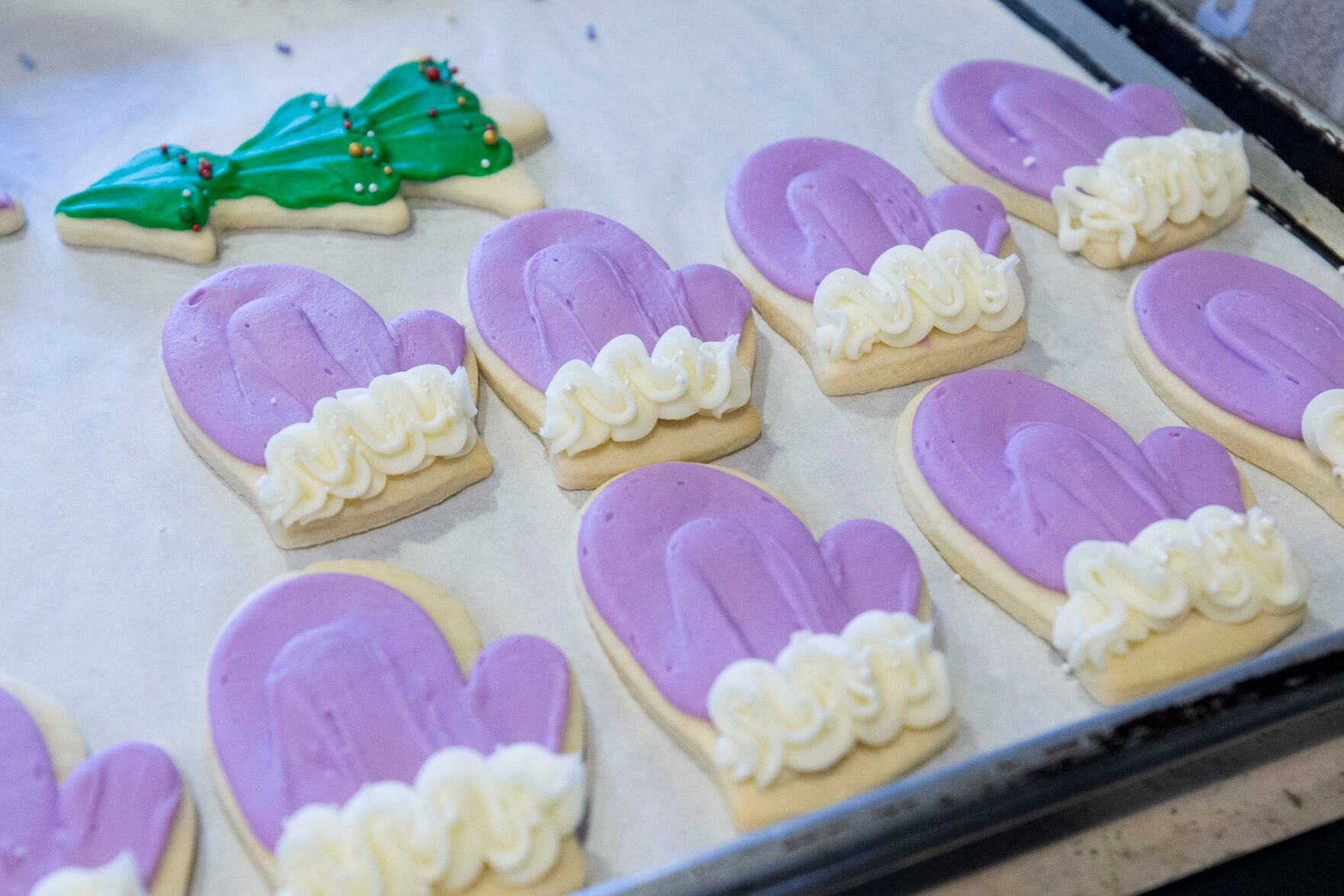 'Love to love': Crazy Lady Kitchen brings homemade meals and community ...