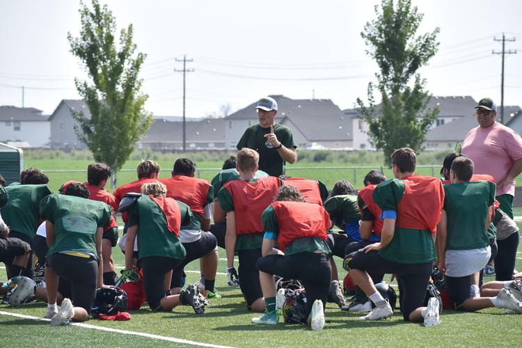 Jacks football team falls to East Valley-Yakima in 2022 season opener ...