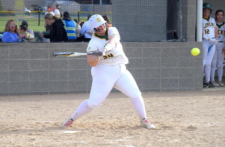 Lady Jacks tally 1 win in fastpitch doubleheaders | Sports | qvpr.com