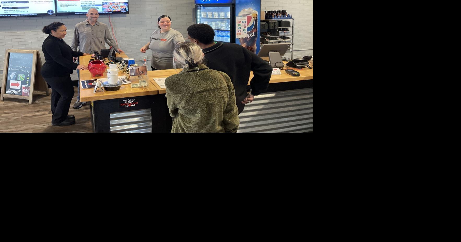 A 10-year milestone: Shawn Moss’s dream of a ‘little barbecue shack ...