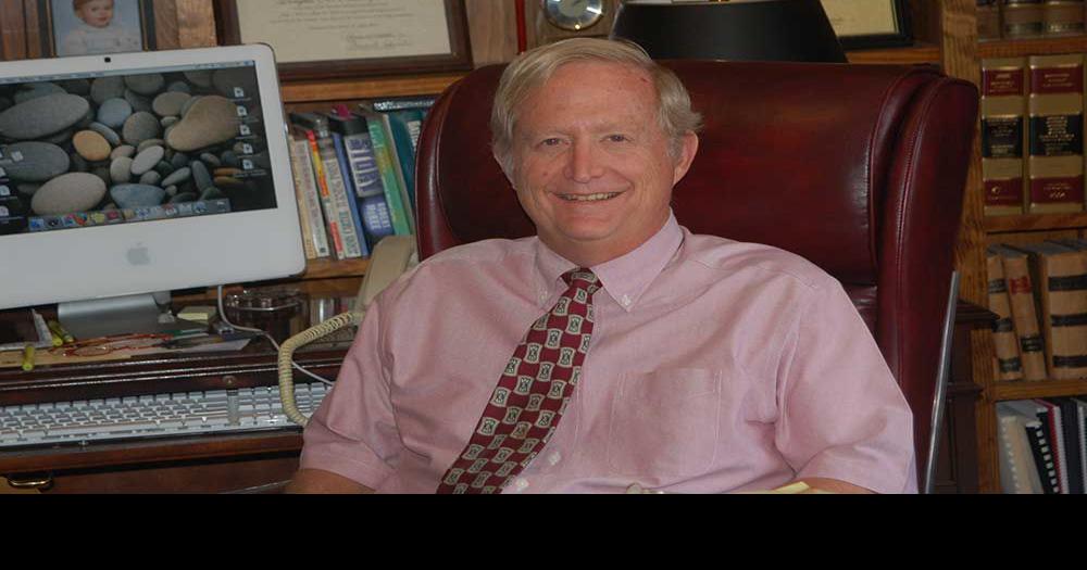 ‘Old-school’ attorney Doug Baumgardner ‘had a lot of humanity about him ...