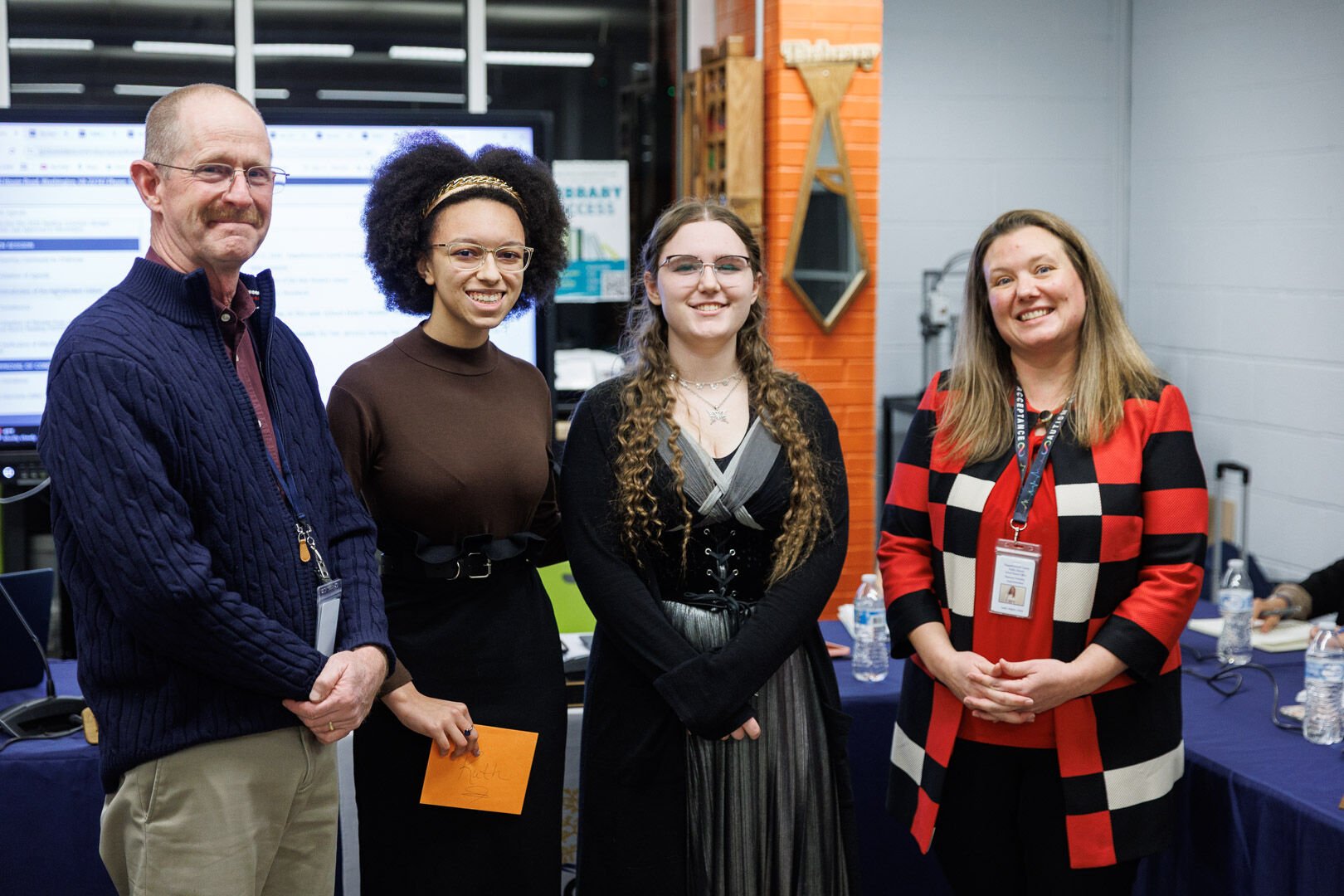 School board starts budget discussions at first meeting | Schools ...