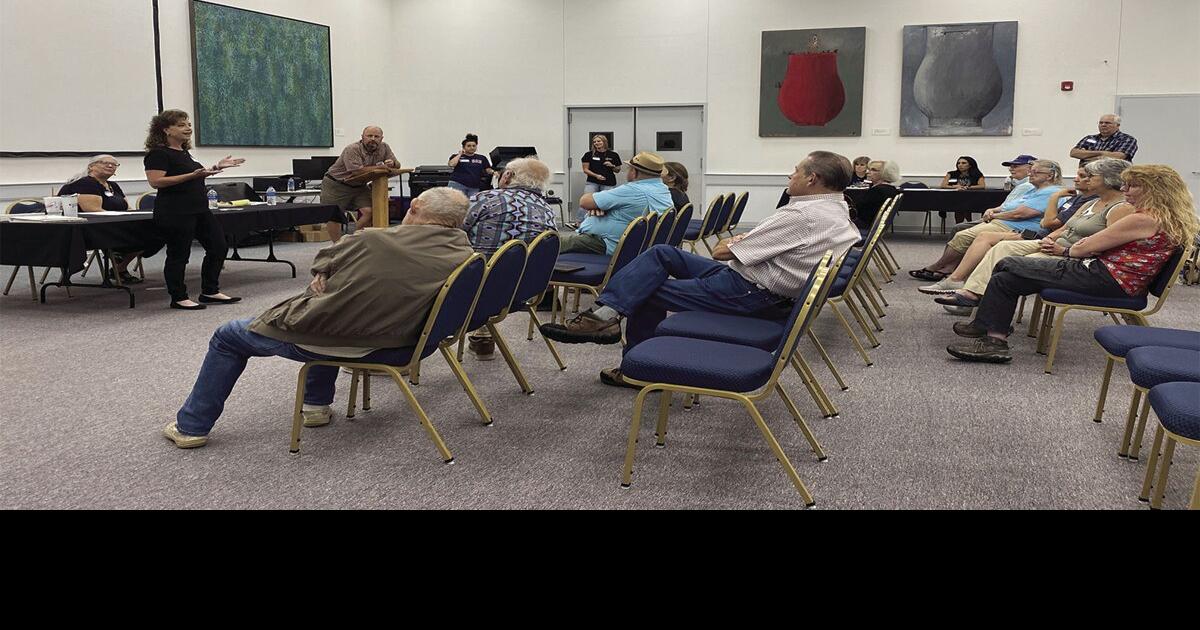 Voting demonstration educates on machines, process | Local News ...