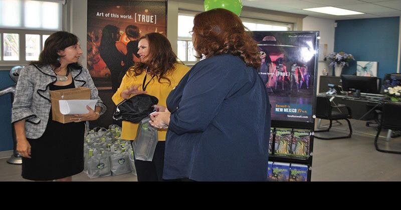 Greetings and welcome, earthlings | Local News | rdrnews.com