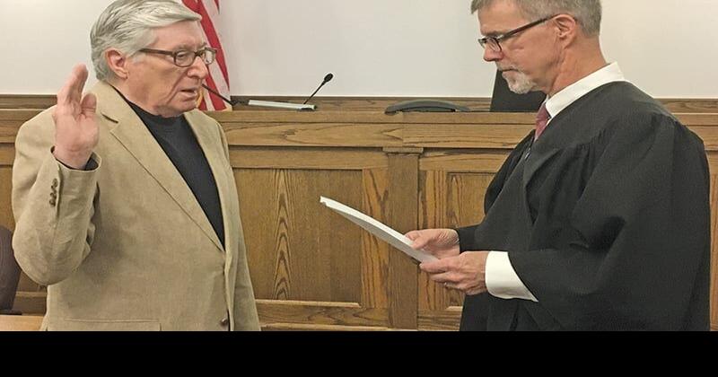 Judge Lilley swears in District 4 college board member | Local News ...