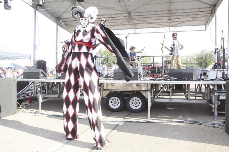 Scenes from opening day of the 2022 UFO Festival | Local News | rdrnews.com